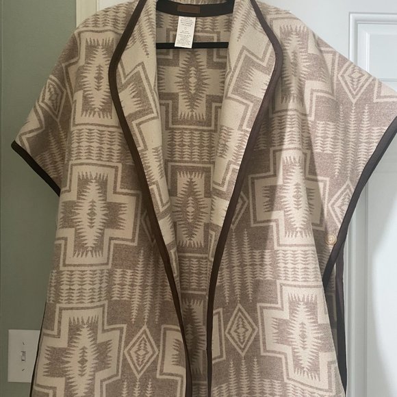 Pendleton | Jackets & Coats | Pendleton Leather Trimmed Wool Cape New ...